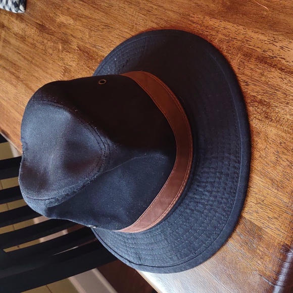 Dorfman Pacific | Accessories | Large Black And Brown Dorfman Pacific ...